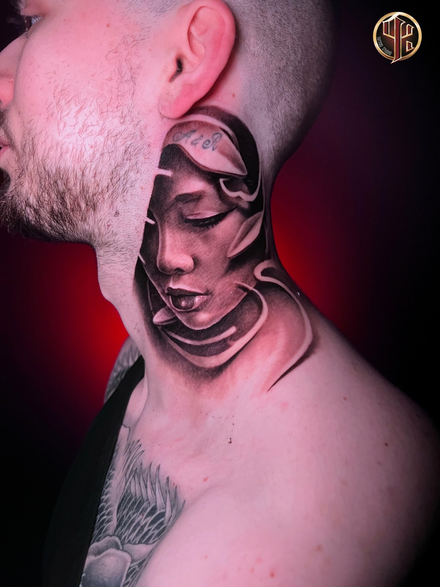 Wade Mann Tattoos Ein Einblick In Die Kunst Des Korpers Und Der Rebellion